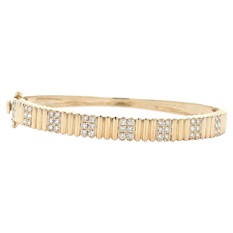14k Solid Gold Ridge Bangle with Diamond Clusters For Sale at 1stDibs
