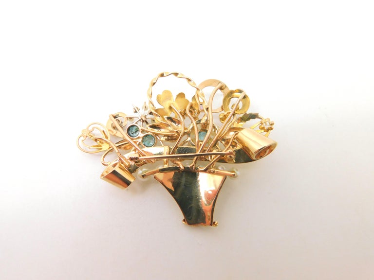 14K Stick Pin Collection Flower Basket Brooch For Sale at 1stDibs