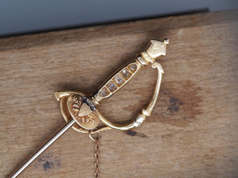 14k Sword Pin with Diamonds and Intricate Detail For Sale at 1stDibs