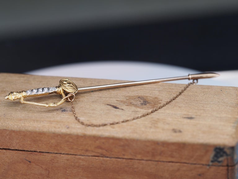 14k Sword Pin with Diamonds and Intricate Detail For Sale at 1stDibs
