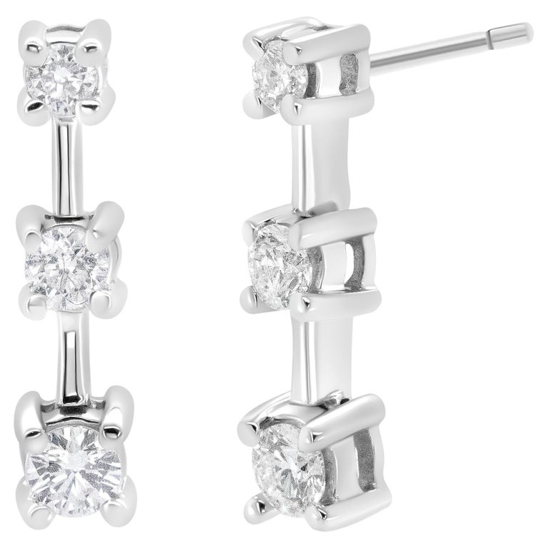 14K White Gold 1/2 Carat Diamond 3 Stone Graduated Linear Drop Stud Earrings For Sale at 1stDibs