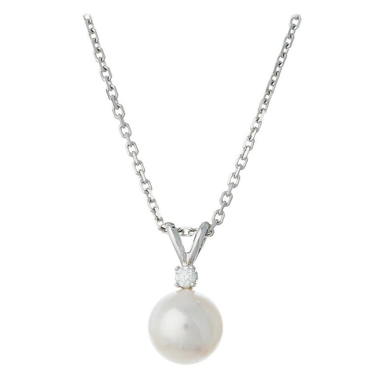 14k White Gold Akoya Pearl and Diamond Pendant For Sale at 1stDibs