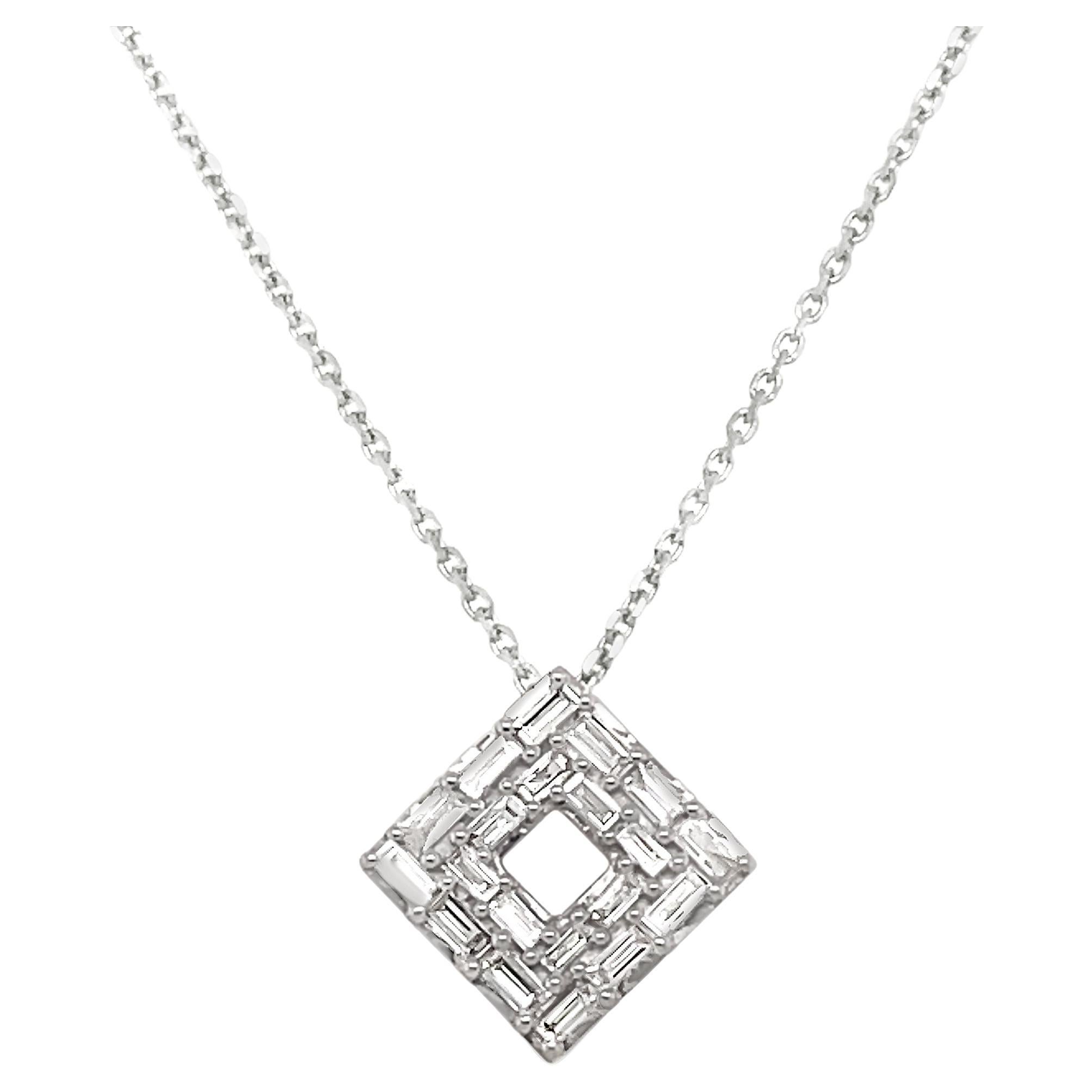 14k Gold Big Diamond Baguette Necklace For Sale at 1stDibs