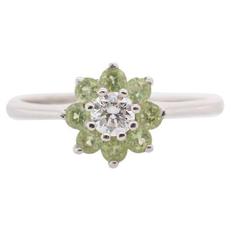 14K White Gold Ladies Halo Diamond Flower Shaped Ring For Sale at 1stDibs