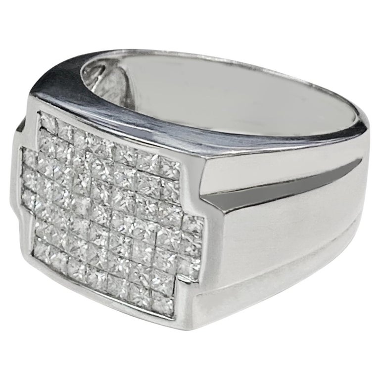 14k White Gold Ring with VS-G Diamonds For Sale at 1stDibs