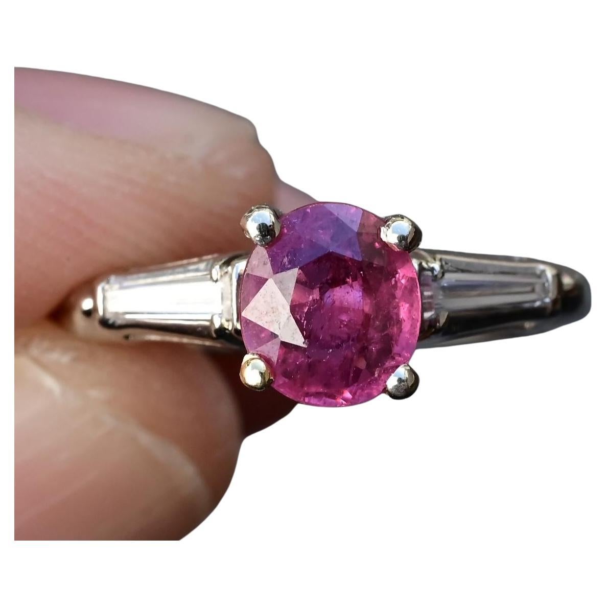 18K Gold 11.77ct Green Tourmaline and Diamond Halo Ring – 12.75g, Size 5.25 For Sale at 1stDibs