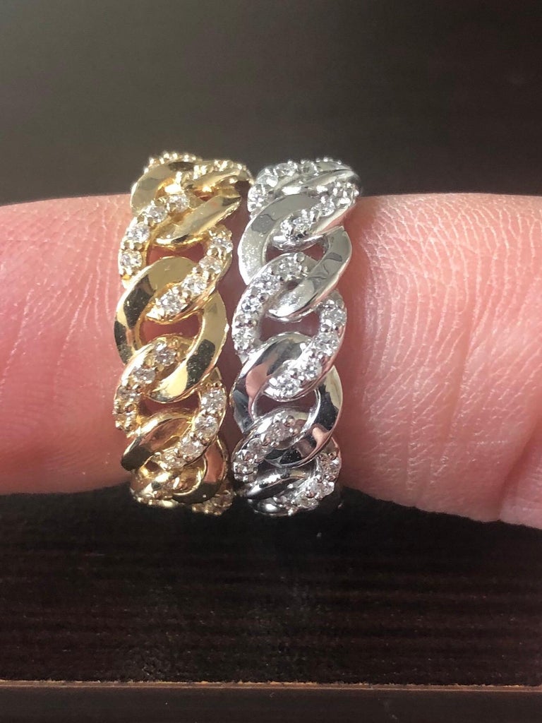14 Karat White, Yellow Diamond Link Rings For Sale at 1stDibs