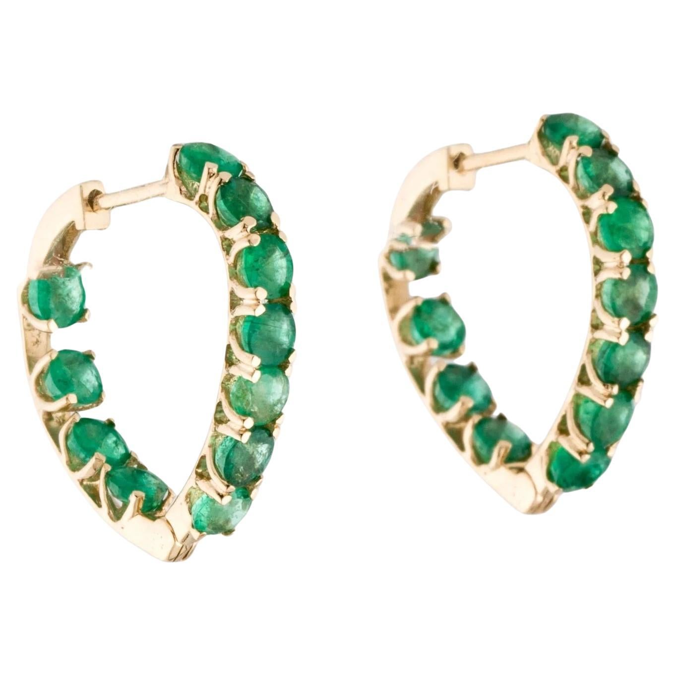 14K Yellow Gold 1.79ctw Emerald Inside-Out Hoop Earrings, Faceted Round Emerald For Sale at 1stDibs