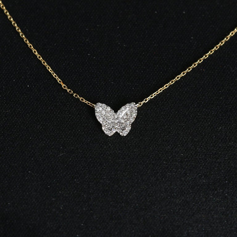 14K Yellow Gold Butterfly Diamond Necklace For Sale at 1stDibs