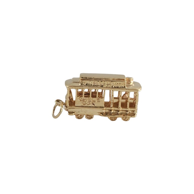 14K Yellow Gold Cable Car Charm For Sale at 1stDibs