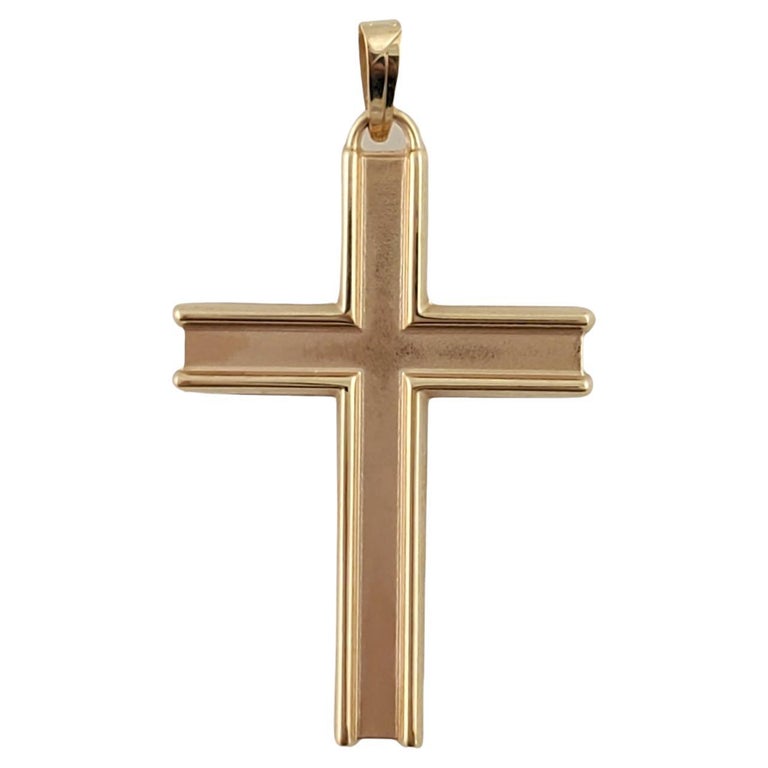 14K Yellow Gold Cross Pendant For Sale at 1stDibs