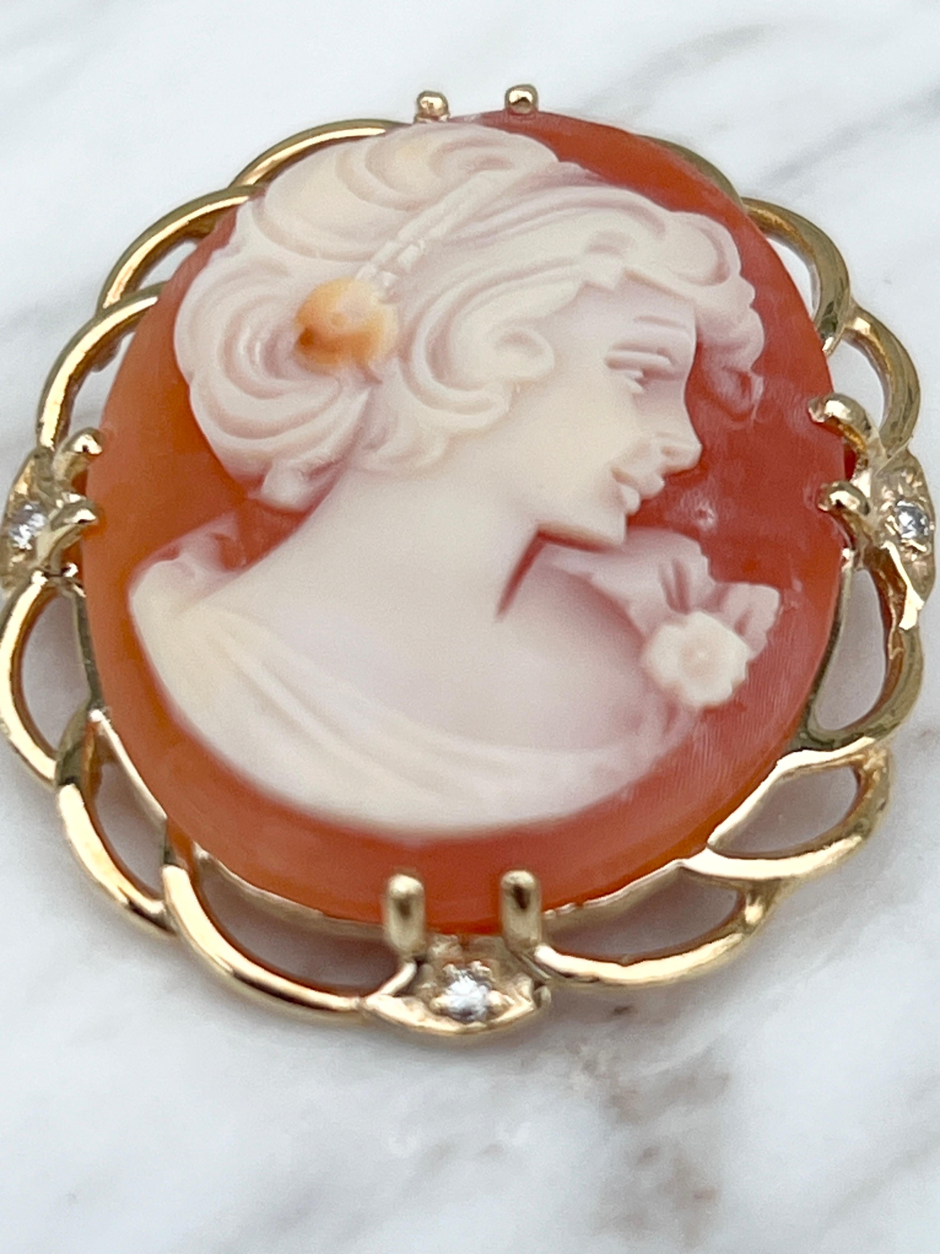 14k Yellow Gold Diamond and Shell Cameo Pin For Sale at 1stDibs