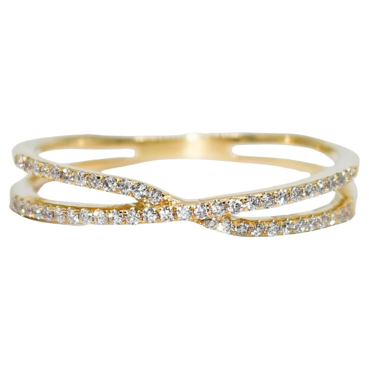 Diamond, 14K Yellow Gold Ring For Sale at 1stDibs