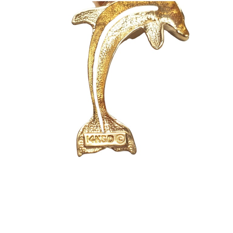14K Yellow Gold Dolphin Pendant For Sale at 1stDibs