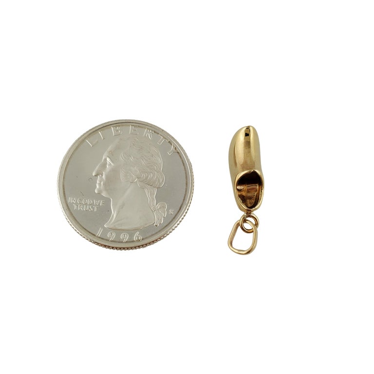 14K Yellow Gold Dutch Shoe Charm For Sale at 1stDibs