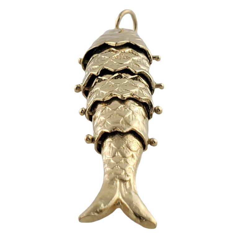 14K Yellow Gold Flexible Fish Charm For Sale at 1stDibs