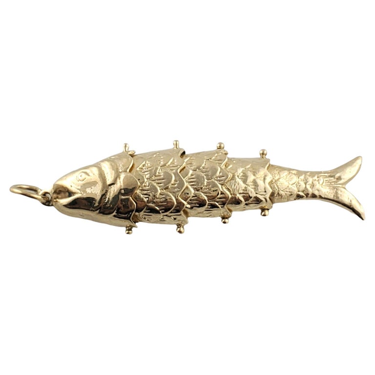 14K Yellow Gold Flexible Fish Charm For Sale at 1stDibs