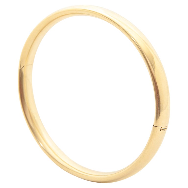 14 Karat Yellow Gold Hinged Vintage Bangle Bracelet For Sale at 1stDibs