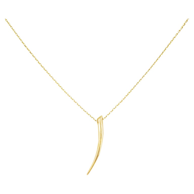 14K Yellow Gold Horn Necklace for Her For Sale at 1stDibs