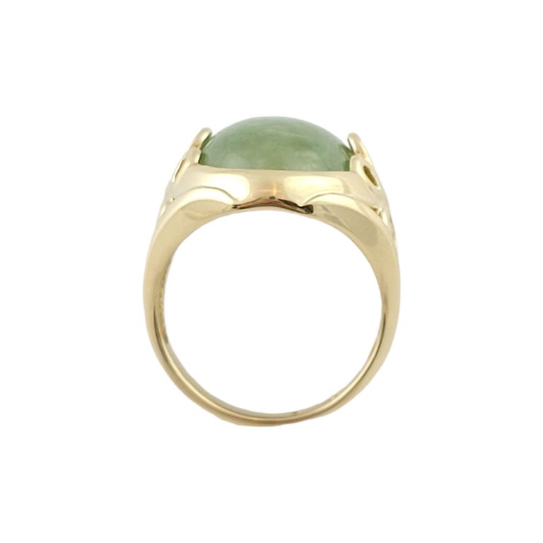 14K Yellow Gold Jade Ring For Sale at 1stDibs