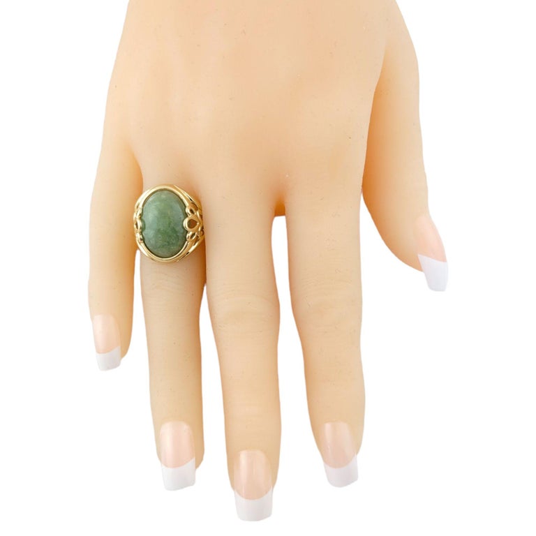 14K Yellow Gold Jade Ring For Sale at 1stDibs