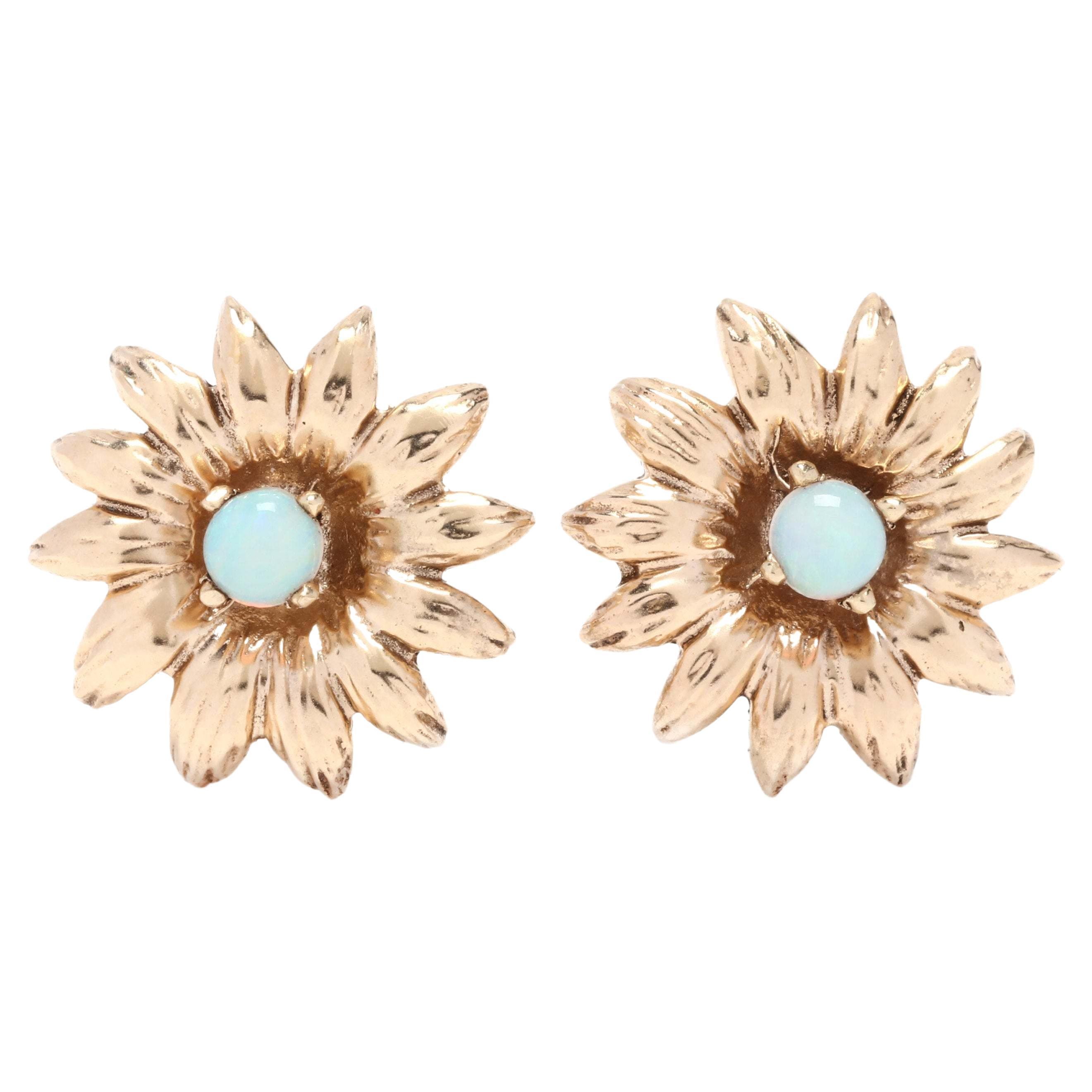 Flower Women Yellow Gold Earrings For Sale at 1stDibs