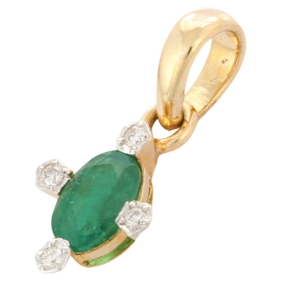 Anglo Indian Style Emerald Pendant with Diamonds in 14K Yellow Gold For ...