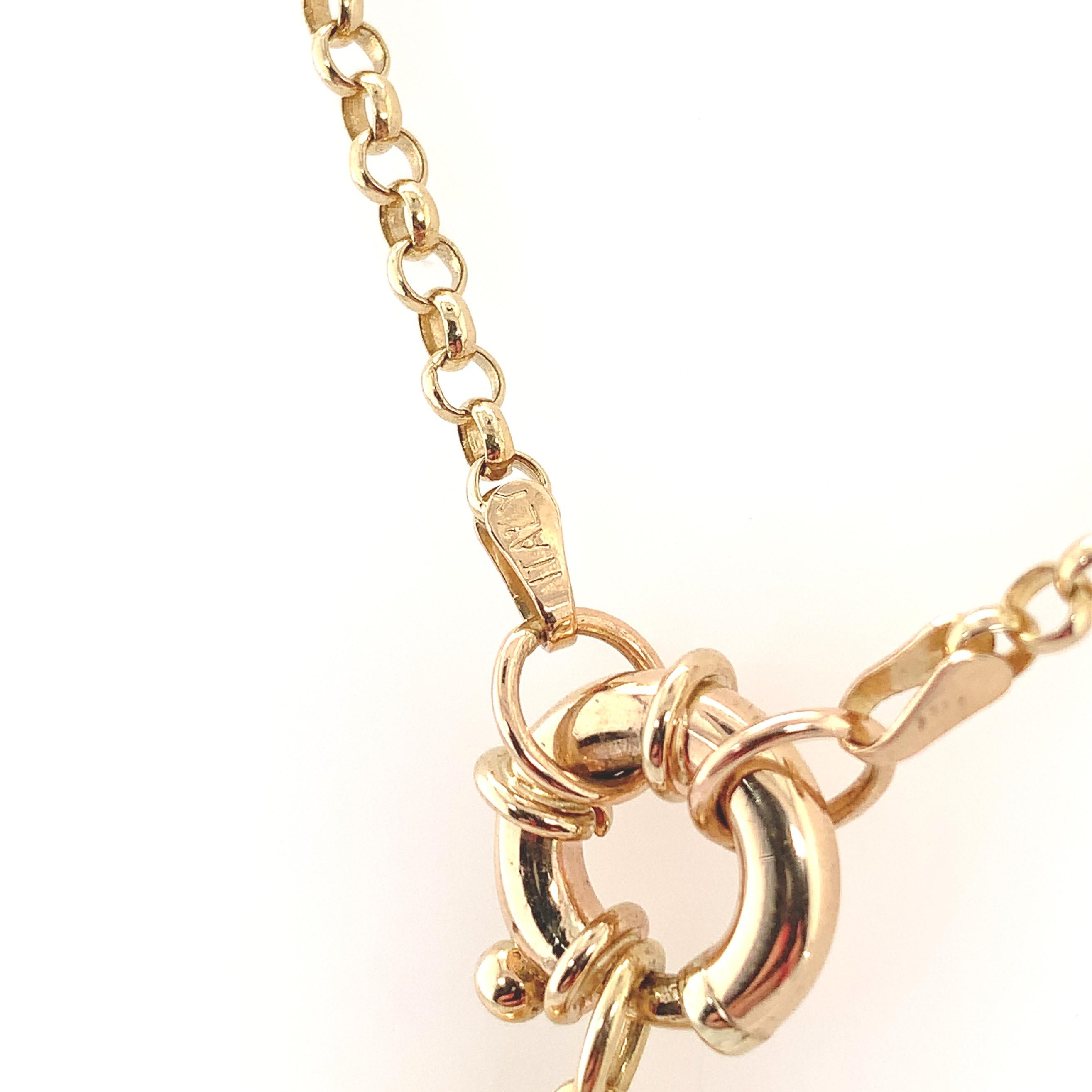 14K Yellow Gold Oval Locket with Decorative Heavy Chain For Sale at 1stDibs