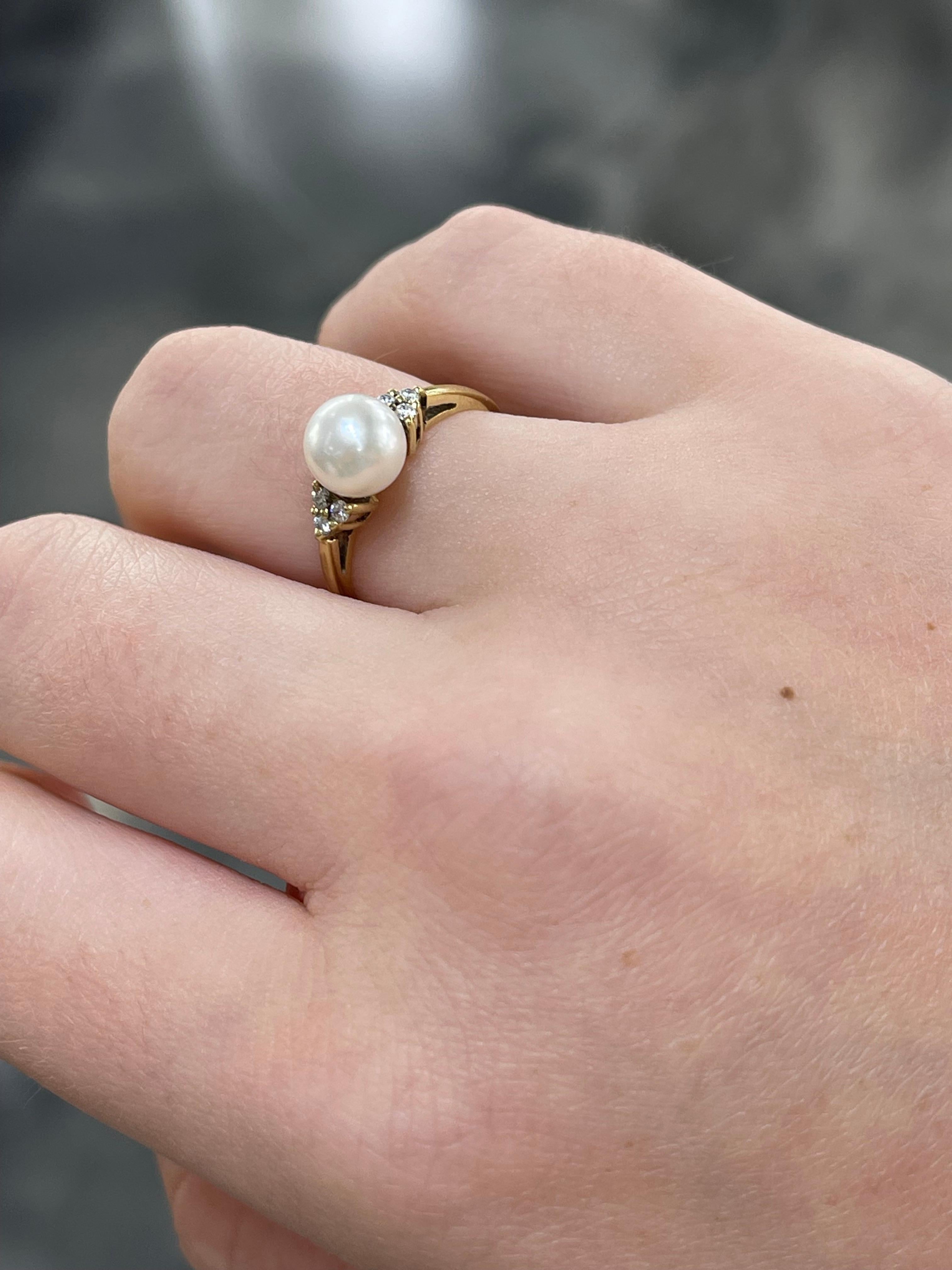 14K Yellow Gold Pearl and Diamond Ring For Sale at 1stDibs