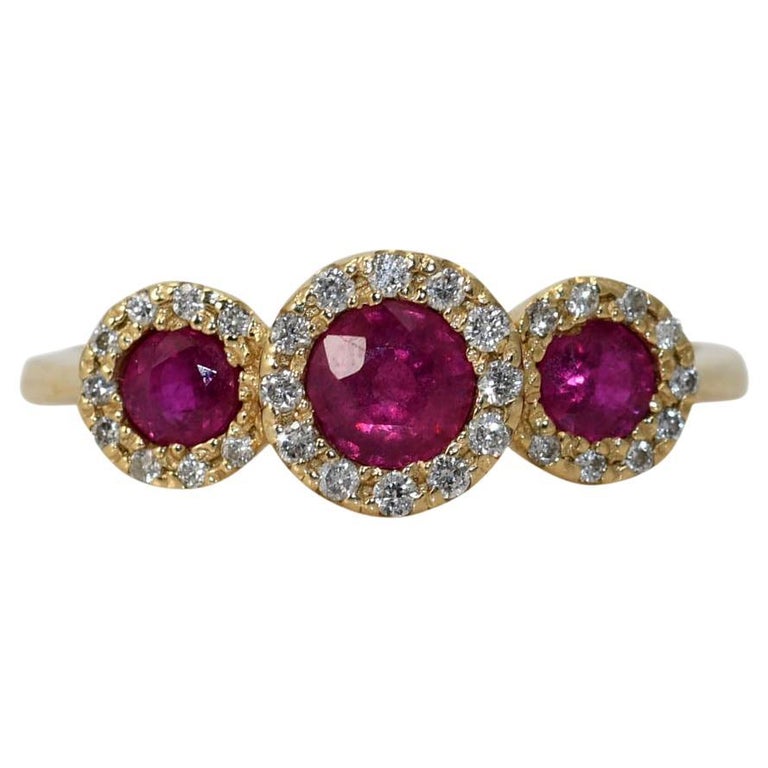 14k Yellow Gold Ruby and Diamond Ring, 3.2gr For Sale at 1stDibs