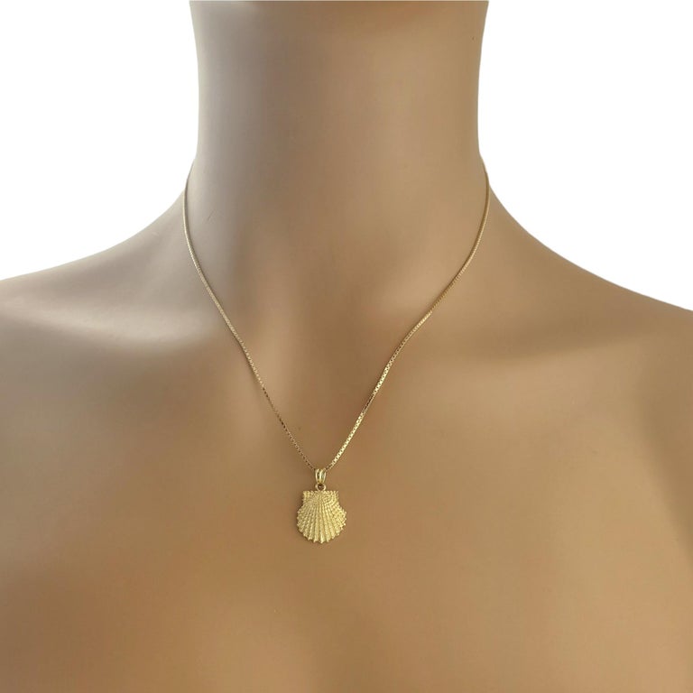 14K Yellow Gold Sea Shell Charm at 1stDibs