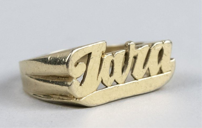 14 Karat Yellow Gold Tara Initial Ring For Sale at 1stDibs