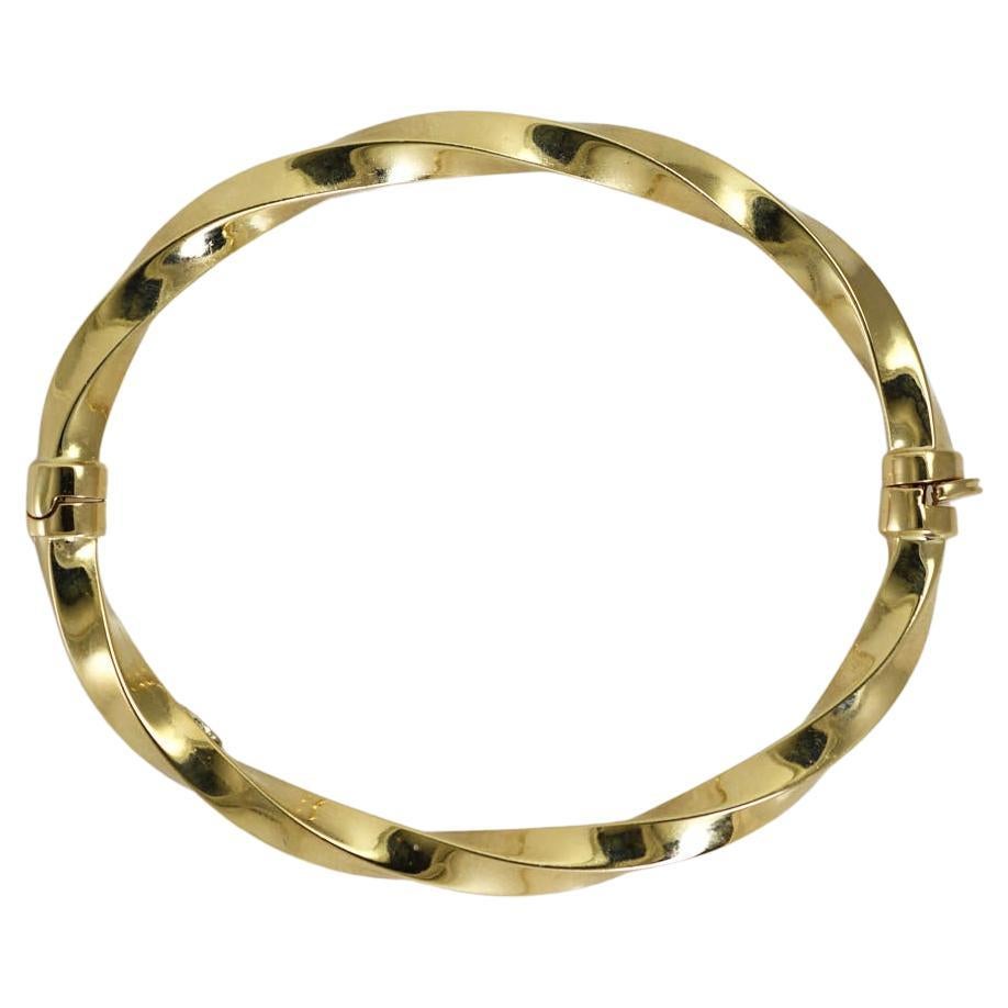 14K Yellow Gold Twisted Bangle, 10.4gr For Sale at 1stDibs