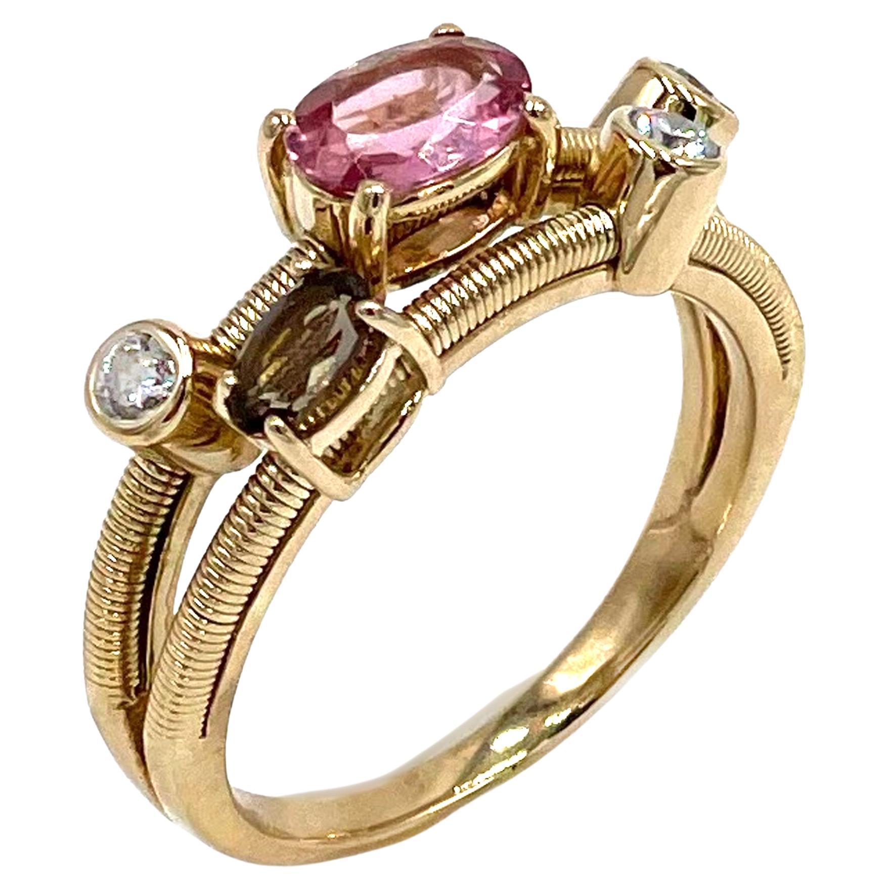 14 Karat Yellow Gold Contemporary Ring with Topaz Center Stone For Sale ...