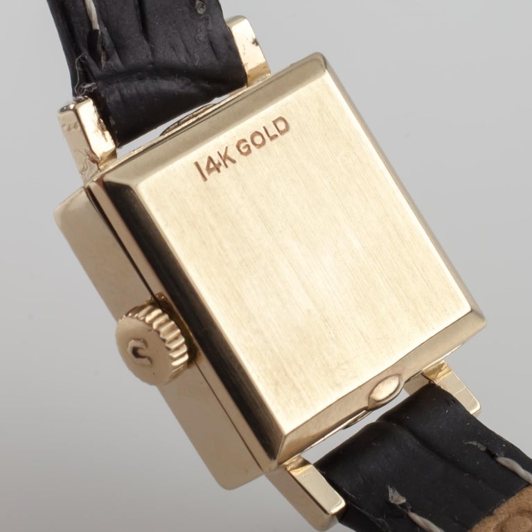 14k Yellow Gold Universal Geneve Women's Square Hand-Winding Watch For ...