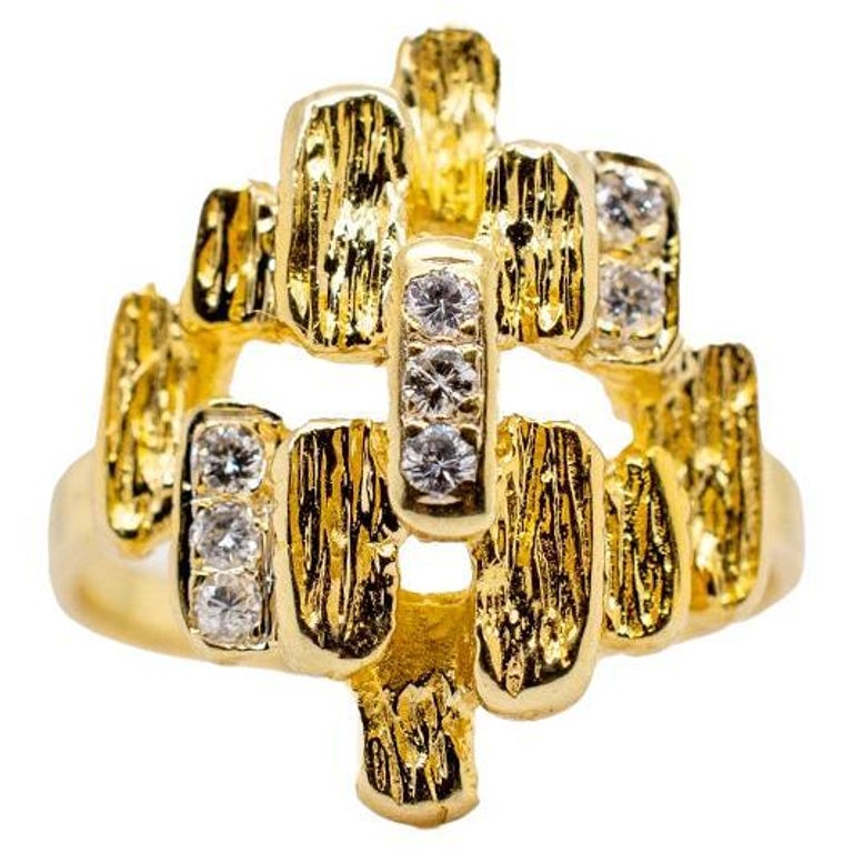 14K Yellow Gold Vintage Diamond Ladies Ring For Sale at 1stDibs