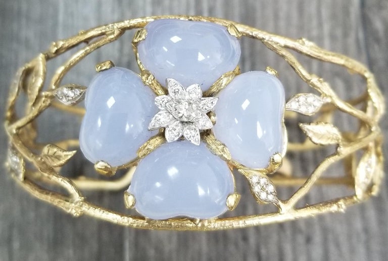 14 Karat Gold with 4 Heart Shape Cut Cabochon Blue Chalcedony Weighing ...