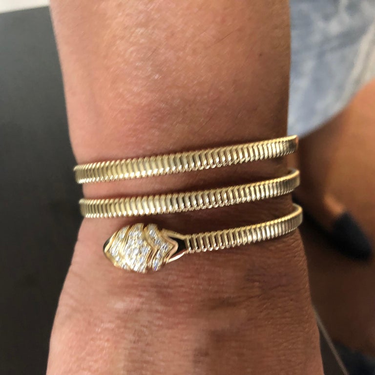 14 Karat Yellow Spiral Bangle For Sale (Free Shipping) at 1stDibs