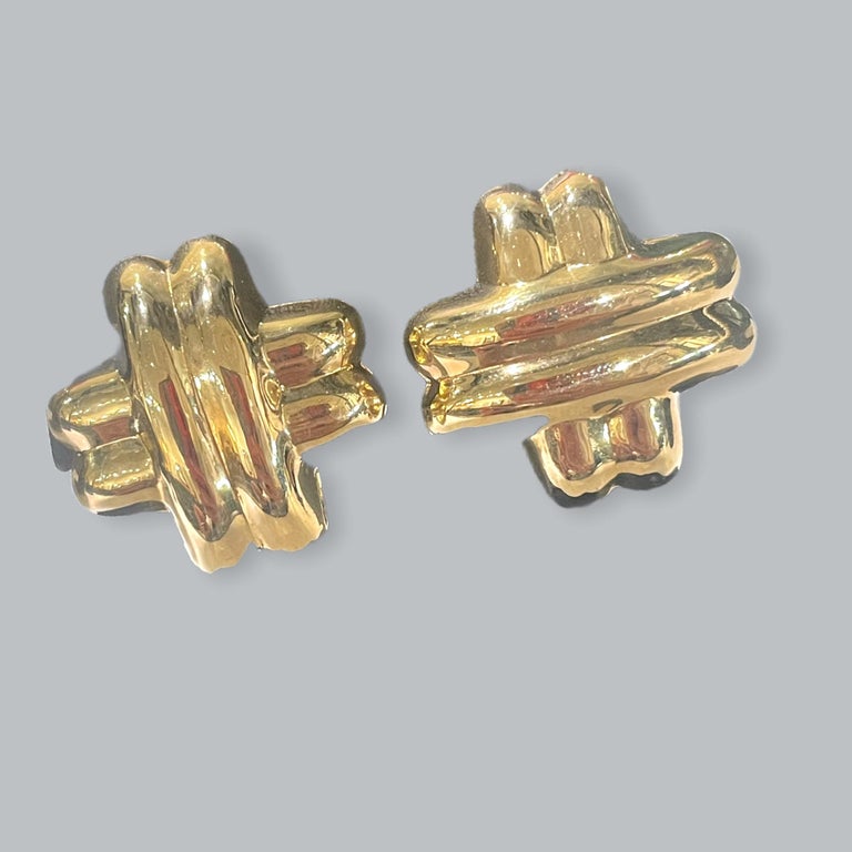 14kt Criss Cross Gold Earrings For Sale at 1stDibs