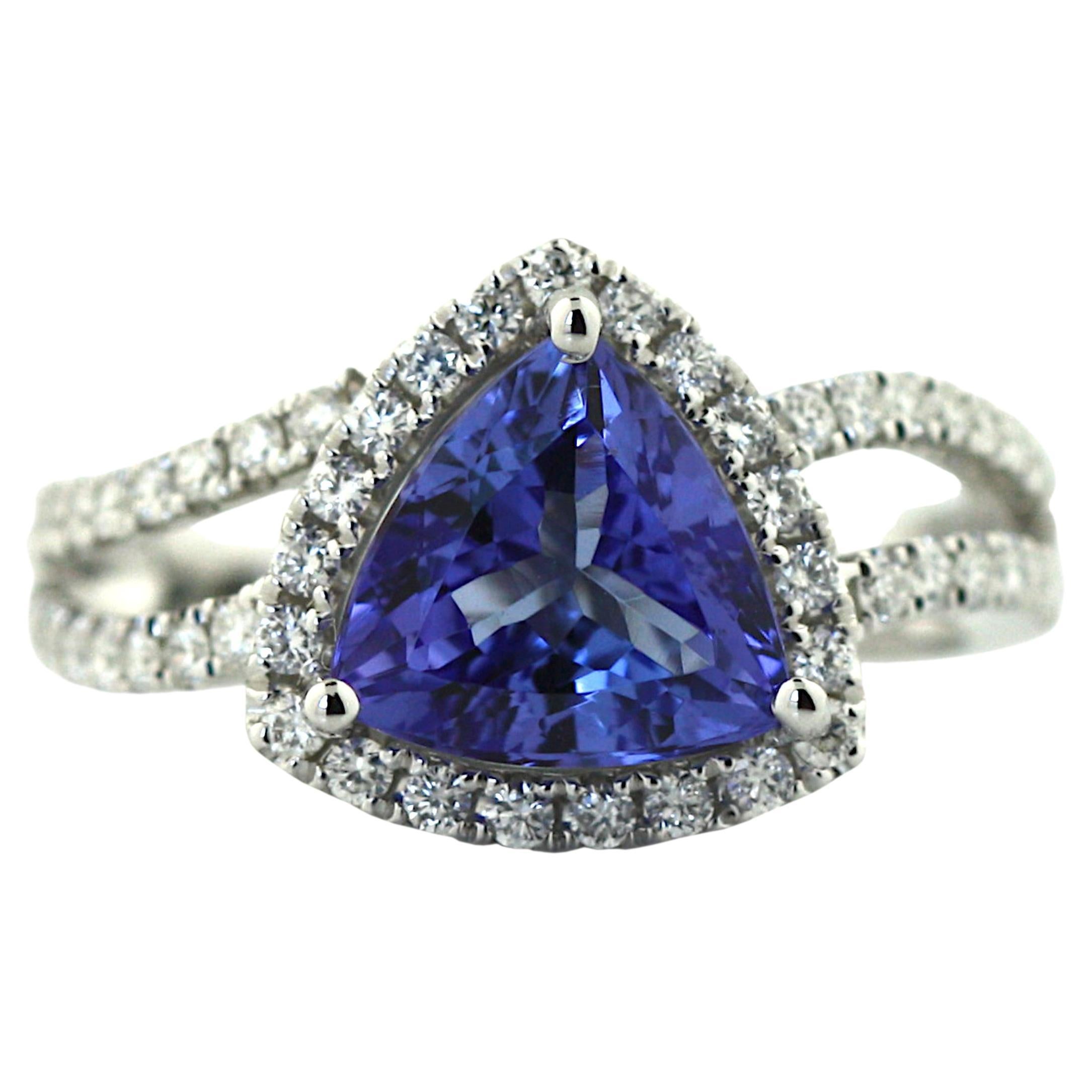 Tanzanite and Diamond Ring at 1stDibs