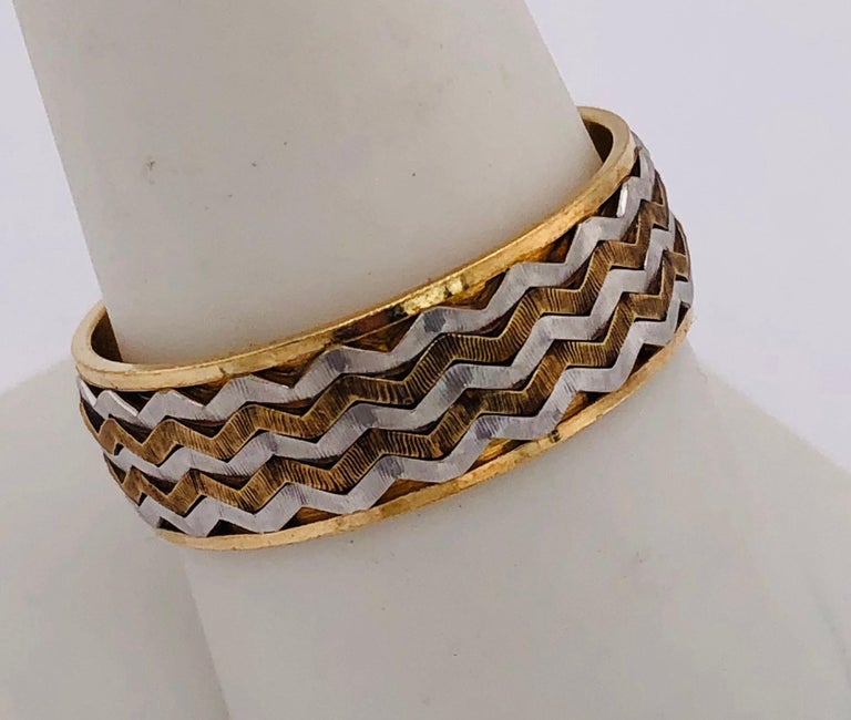 14 Karat Two-Tone Band Ring or Wedding Band For Sale at 1stDibs