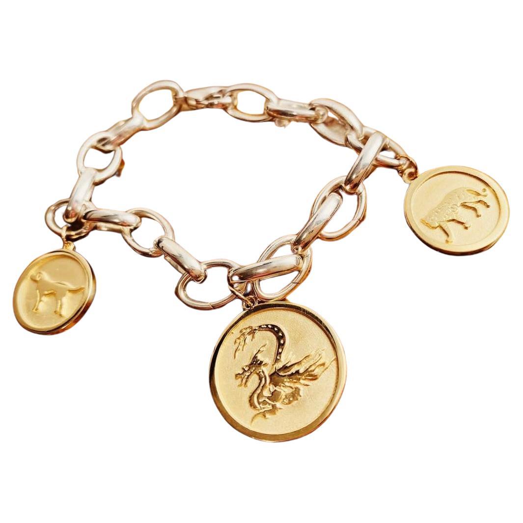 Small 14 KT Yellow Gold Chinese Zodiac Rabbit Medallion Pendant For Sale at 1stDibs