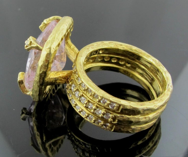15 Carat Cushion Cut Morganite in 18 Karat Yellow Gold Mounting with ...