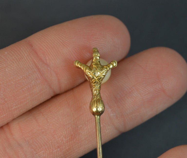 15 Carat Gold and Pearl Claw Set Stick Tie Pin at 1stDibs