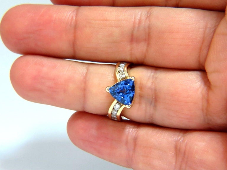 1.50 Carat Natural Trilliant Tanzanite Diamonds Ring 14 Karat at 1stDibs