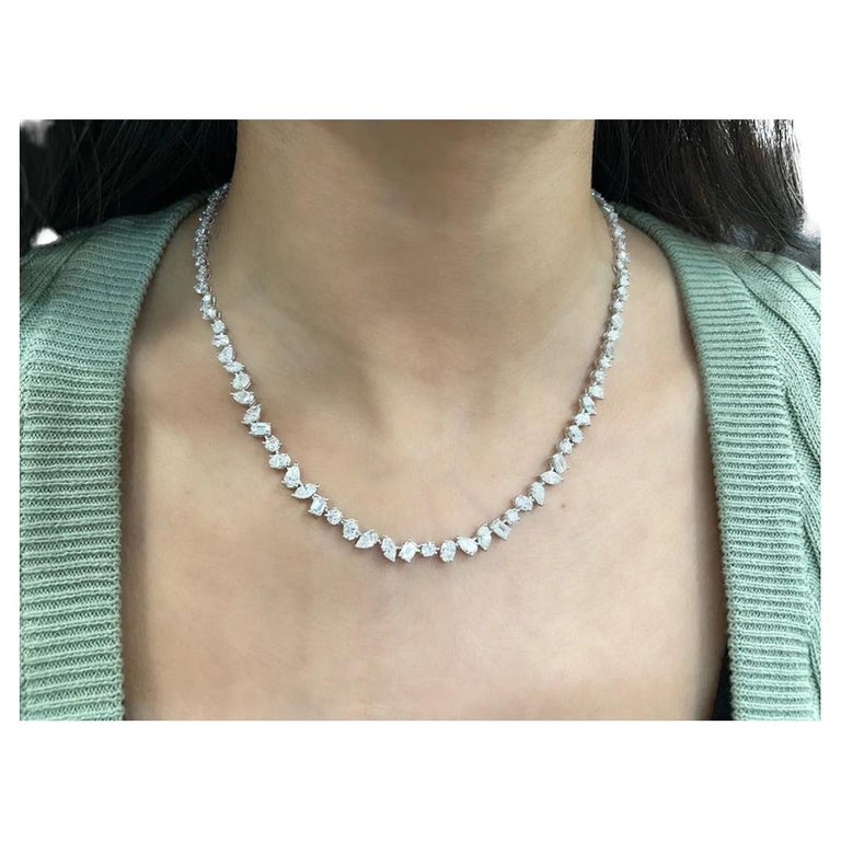15.89 Ct Mixed Shape Diamond Necklace For Sale at 1stDibs