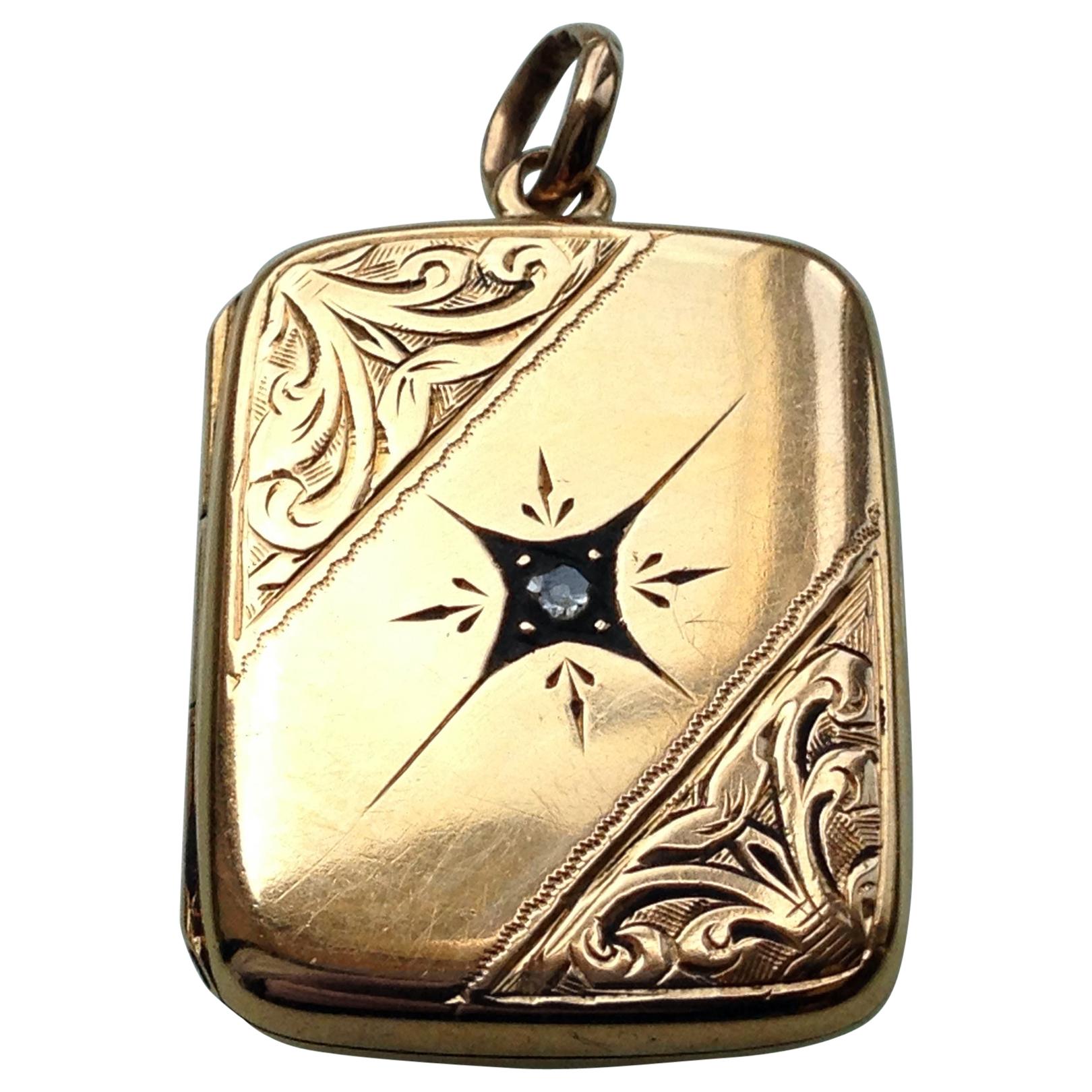 Regency Regard Locket For Sale at 1stDibs