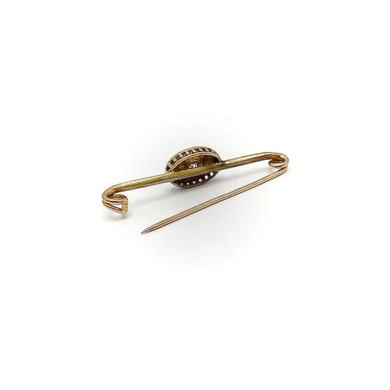 15K Gold Victorian Bar Pin with Diamond in a Star Burst For Sale at 1stDibs