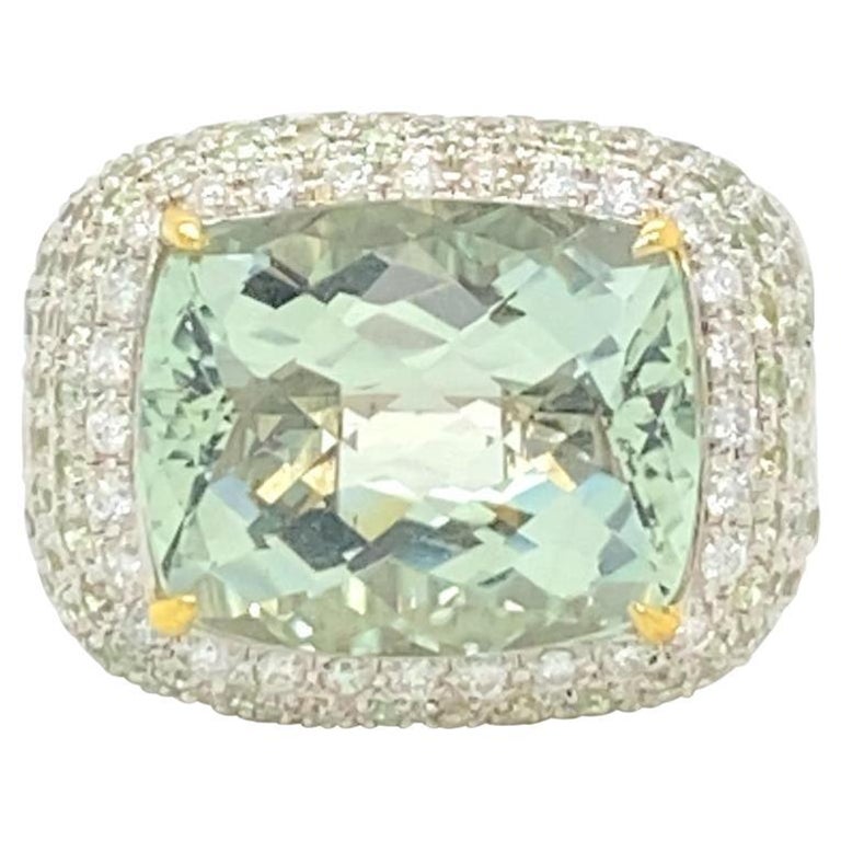 16 Carat Beryl Ring with Diamonds For Sale at 1stDibs