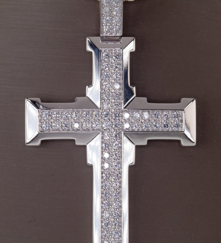 2 Carat Diamond Cross Pendant with Wheat Chain in White Gold For Sale ...